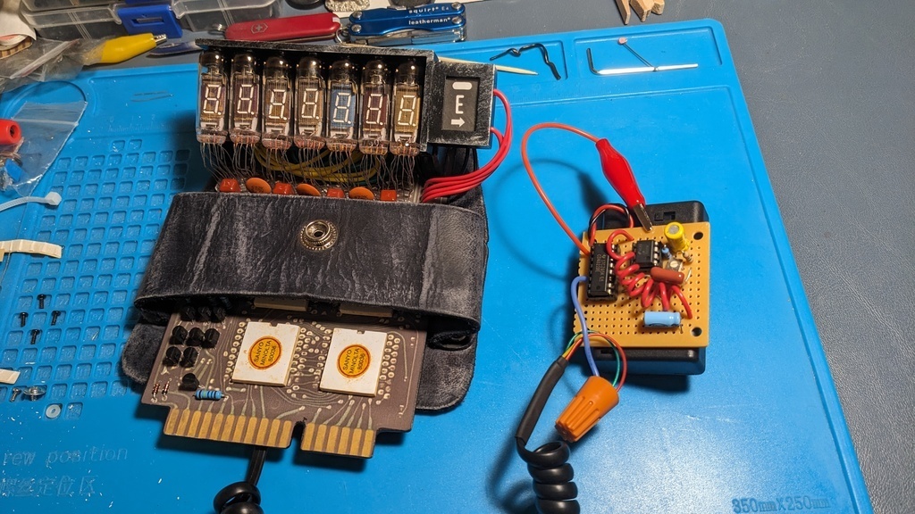 Free 3D file IV-6 Tube Tray for Ghostbusters Belt Gizmo 🧞‍♂️・Model to ...