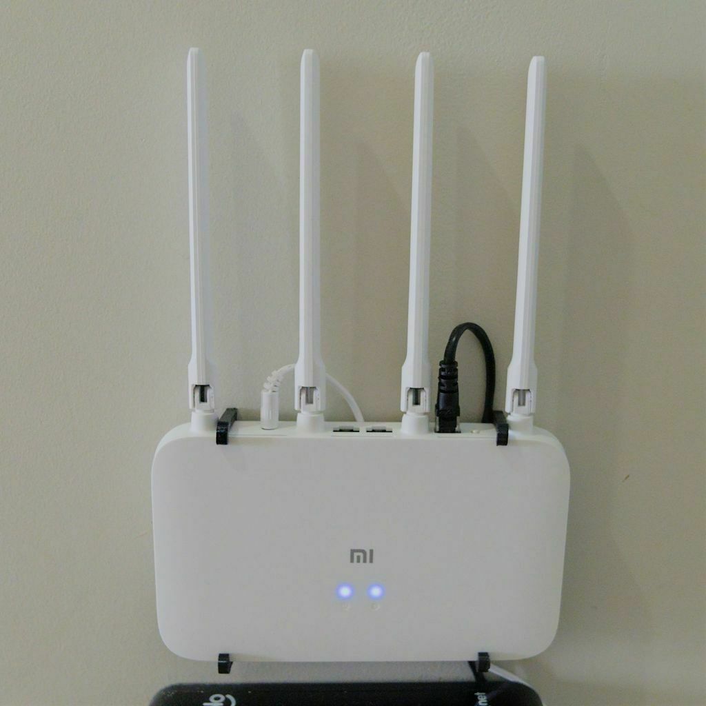 Archivo 3D gratuito Xiaomi Router 4A Gigabit Versión Montaje en pared 💻 ...