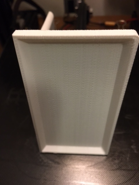 Free STL file OUTLET COVER WITH SHELF 🏢・3D print design to download・Cults