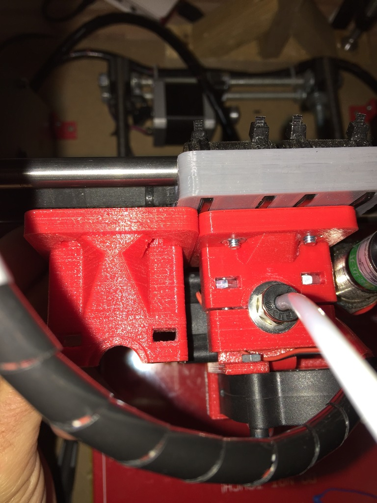 Free 3D file E3D v6 Bowden X-Carriage with Sensor Holders: 10mm, 12mm, 18mm and BLTouch 🧞‍♂️・3D ...