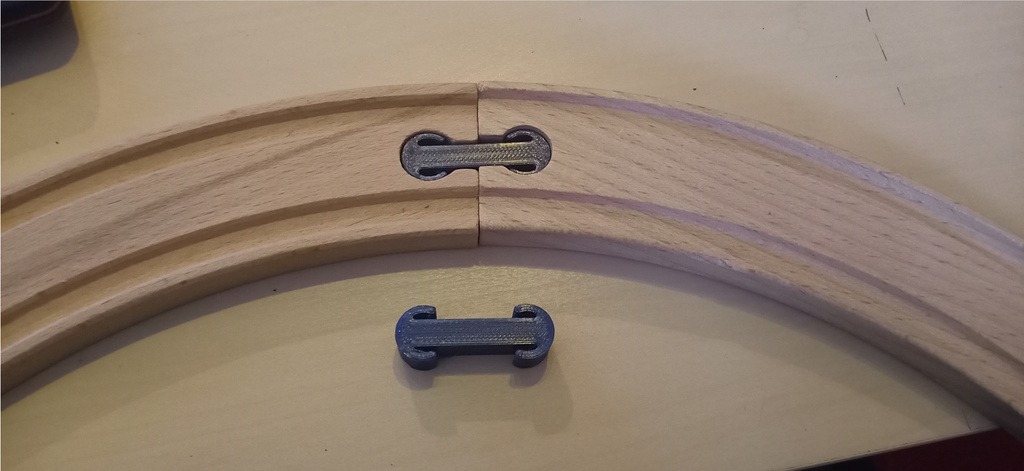 Free 3D file Wooden railroad track connector 🪵・Template to download and ...