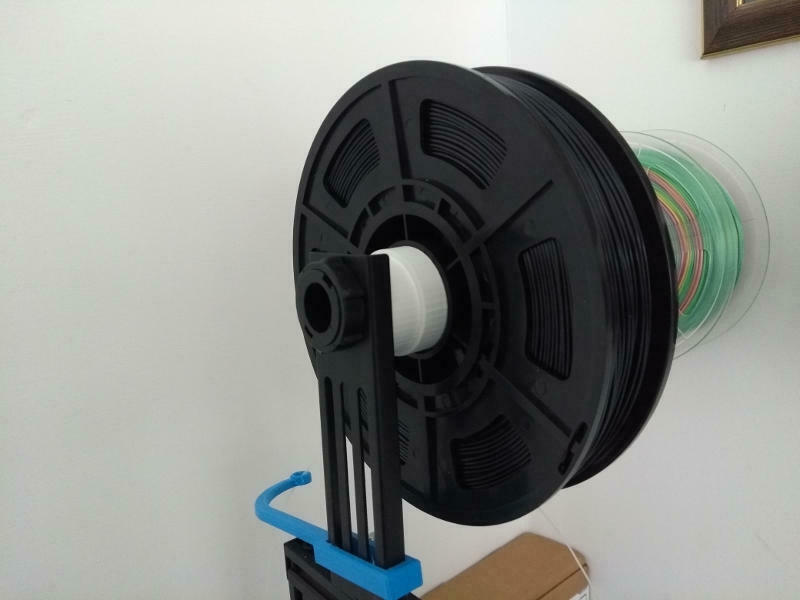 Free 3D file Filament Spool Holder or Spindle Bobbin for Ender 3 47mm 🪢 ...