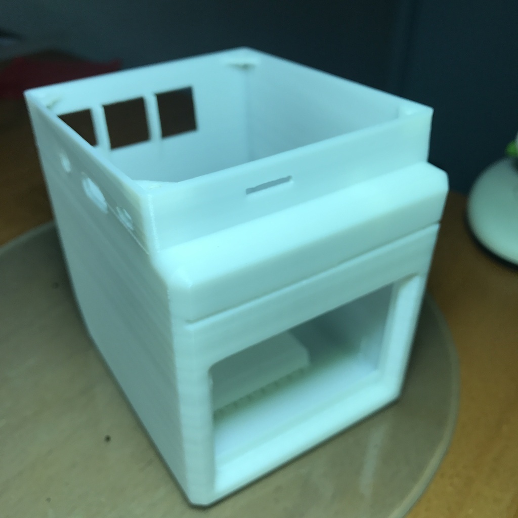 Free 3D file Tiny MAC (Raspberry Pi inside) 🖥️・3D printing model to ...