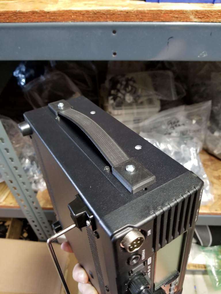 Free 3D file ICOM IC-718 Handle 👽・3D printing model to download・Cults