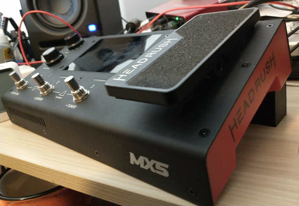 Free 3D file HeadRush MX5 Angled Feet 🦶・3D printer design to download・Cults