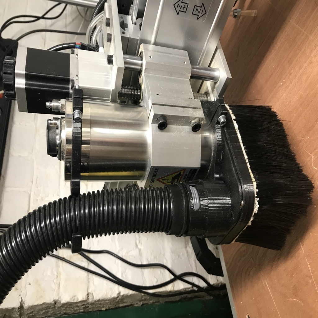 Free 3D file Chip guard cnc 6040 💂・3D printable model to download・Cults