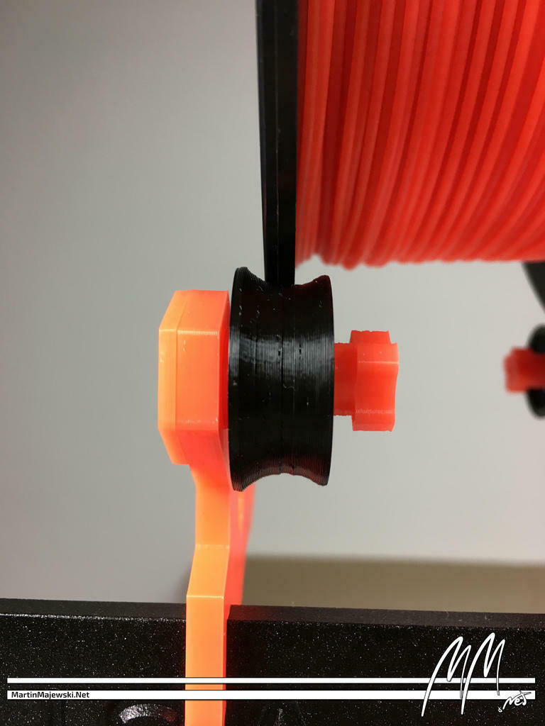 Free 3D file Prusa i3 MK2(s) & MK3 Spool Holder - Frame Mount - Top ...