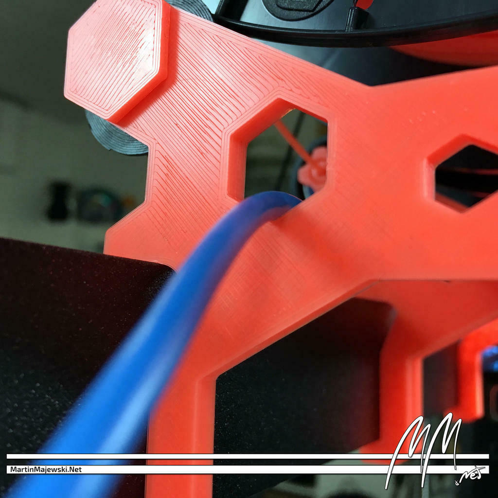 Free 3D file Prusa i3 MK2(s) & MK3 Spool Holder - Frame Mount - Top ...