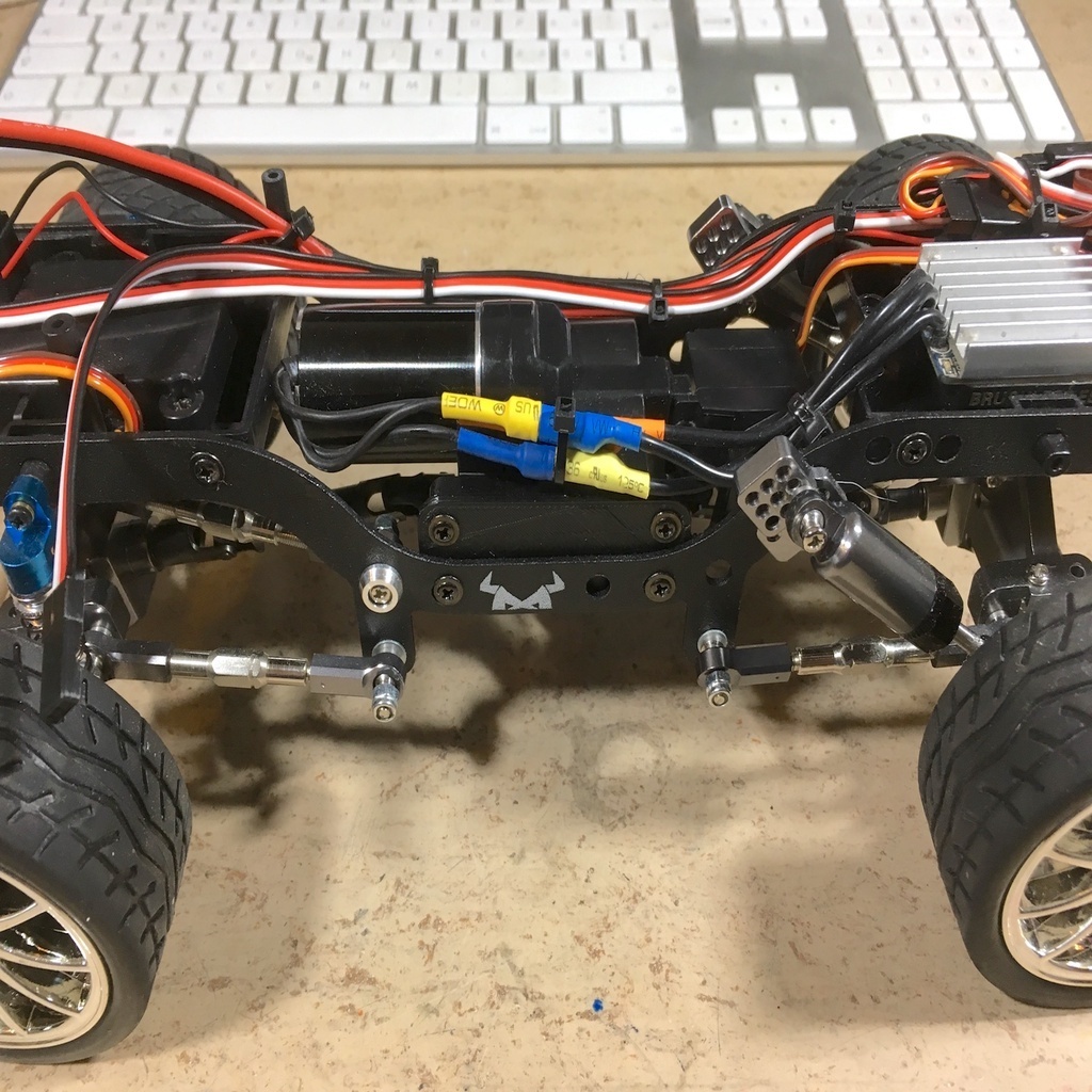 Archivo 3D gratuito MN Model D90 1/12 Land Rover Defender Parts 🚁 ...