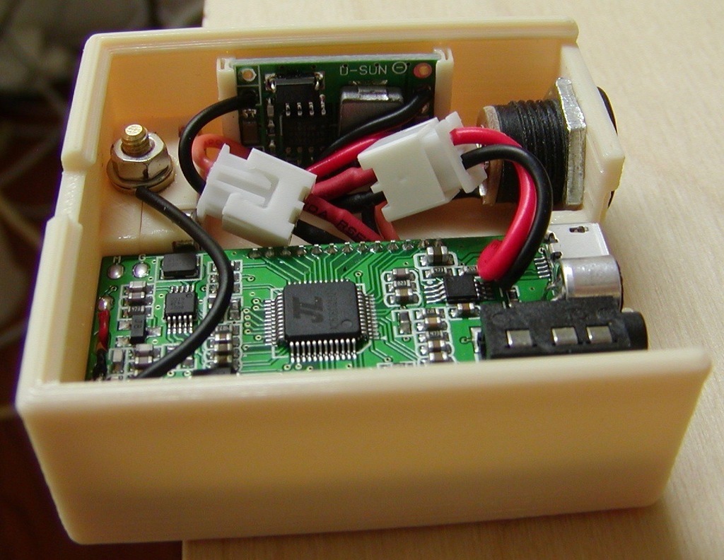 Free 3D file Enclosure for FM Transmitter 🧑‍🔧・Model to download and 3D ...