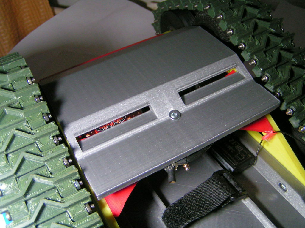 Free 3D file Armor cover, tank top 🪖・3D printable model to download・Cults