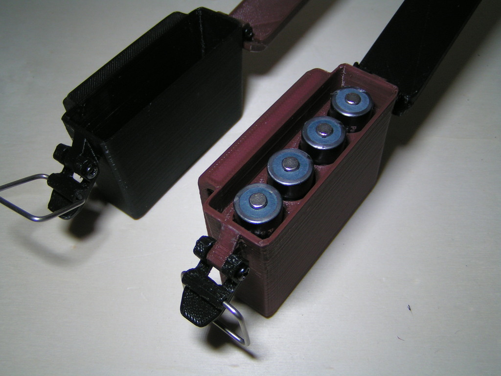 Free 3D file Battery belt box 🔋・3D print object to download・Cults