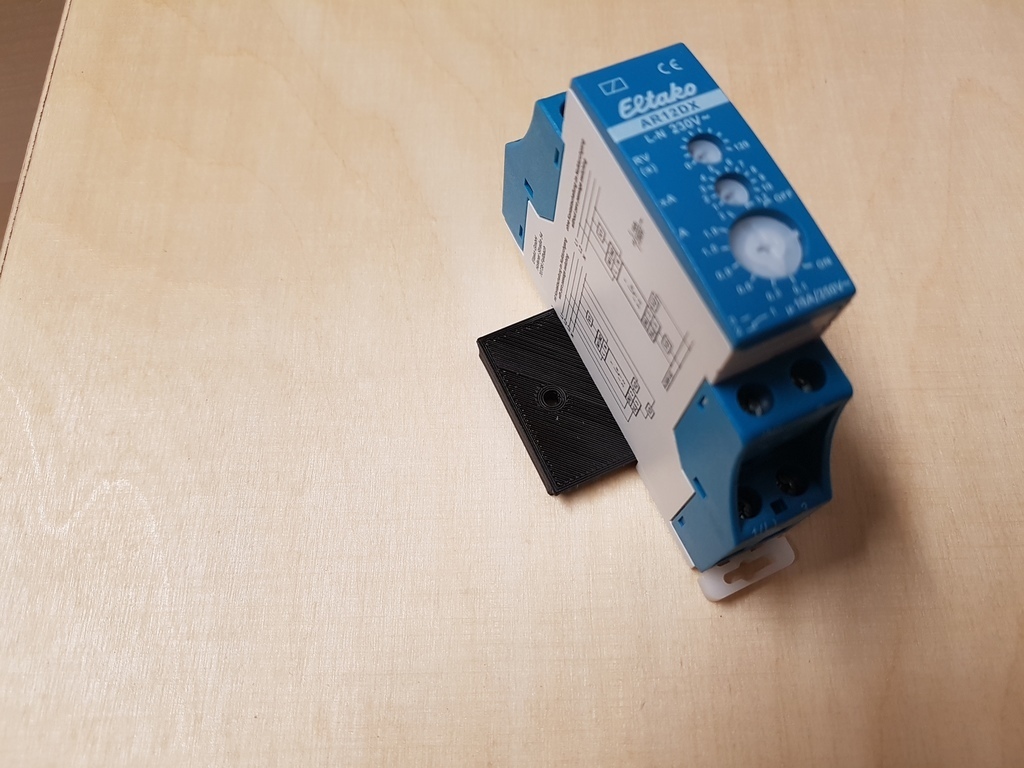 Free 3D file Top-hat rail for electrical modules 📦・3D printer design to ...