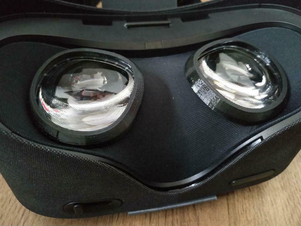 Free STL file Oculus Quest 2 / Quest 1 / Rift S lens protector 📱・3D ...