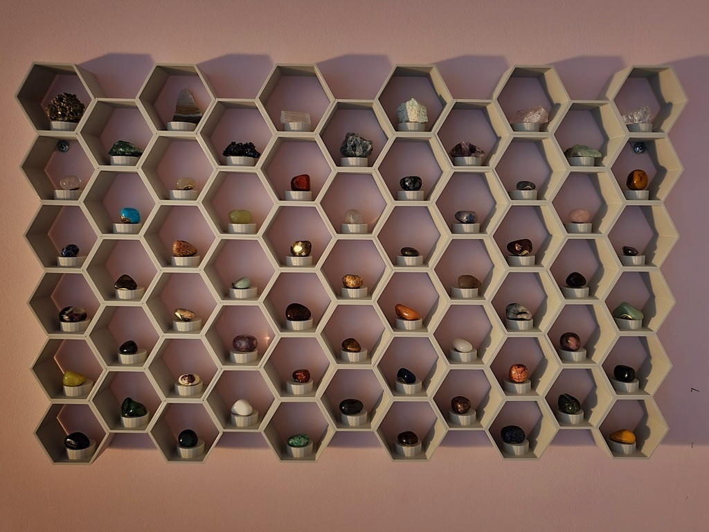 Free 3D file Mini figurine display remix 🧸・3D printer design to ...