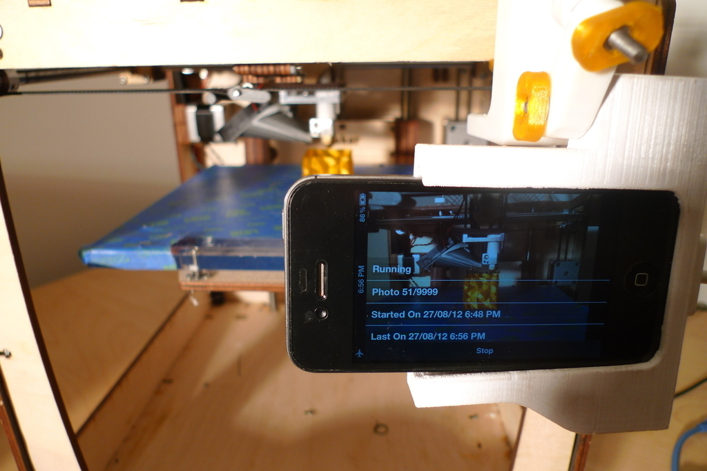 Free 3D file Universal iPhone camera mount 📱・3D print model to download ...