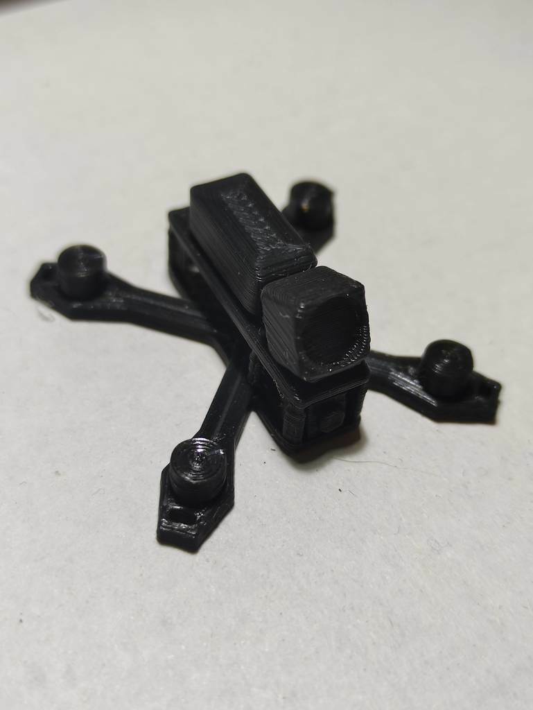 Free 3D file Llavero Drone Key Chain 🔑・3D printable model to download・Cults