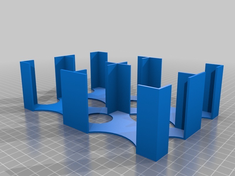 Free 3D file Munchkin Deck Holder 🧸・3D printable model to download・Cults