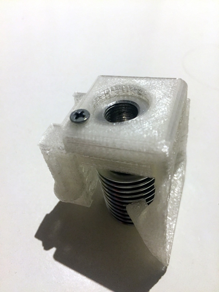 Fichier 3D gratuit Support E3D v6 pour Creality CR7, CR8, CR10 ...