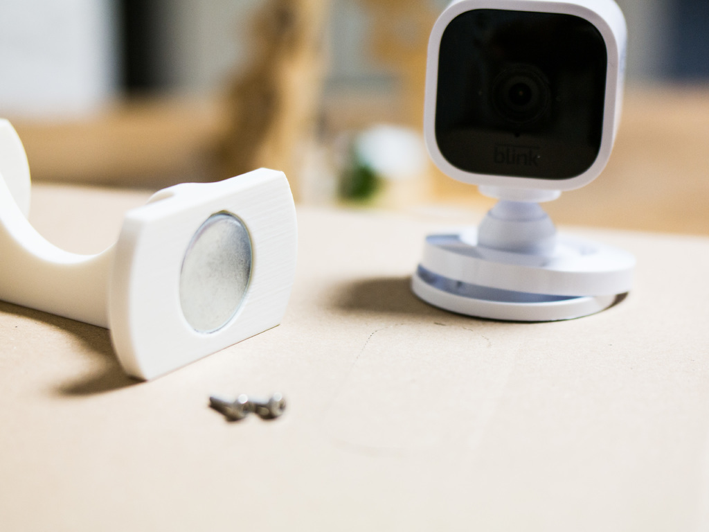 Archivo 3D gratuito Soporte simple BLINK MINI (con peso en la base) 🧞‍♂ ...