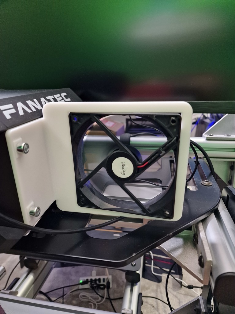 Free 3D file Fanatec DD1/DD2 120 mm side mounted fan holder 🎮・3D ...
