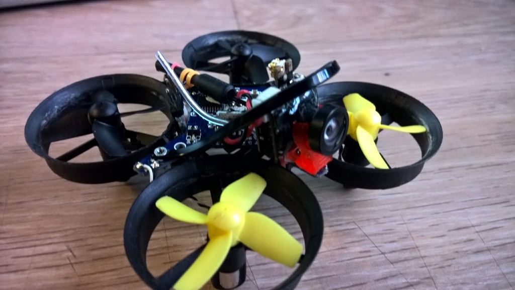 Free 3D file Whoop Camera Mount (ultra-light) - 10 Degrees angle 📷・3D ...