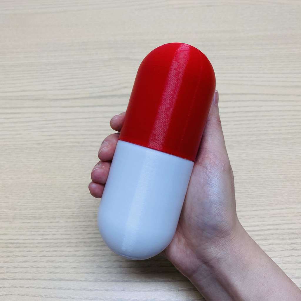 Free 3D file Pill Case with Fusion 360・3D printable model to download・Cults