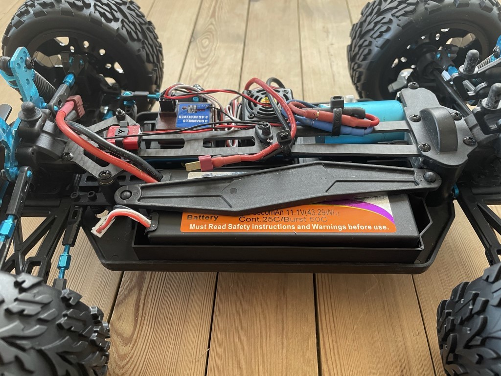 3D-Datei HSP XSTR 1/10 Buggy Batteriehalterung kostenlos・3D-Druck-Idee ...