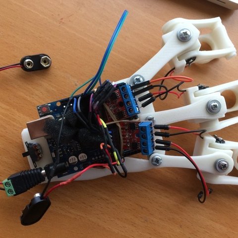 Download free STL file 3D Printed Powered Exoskeleton Hands (Upgrade v2 ...