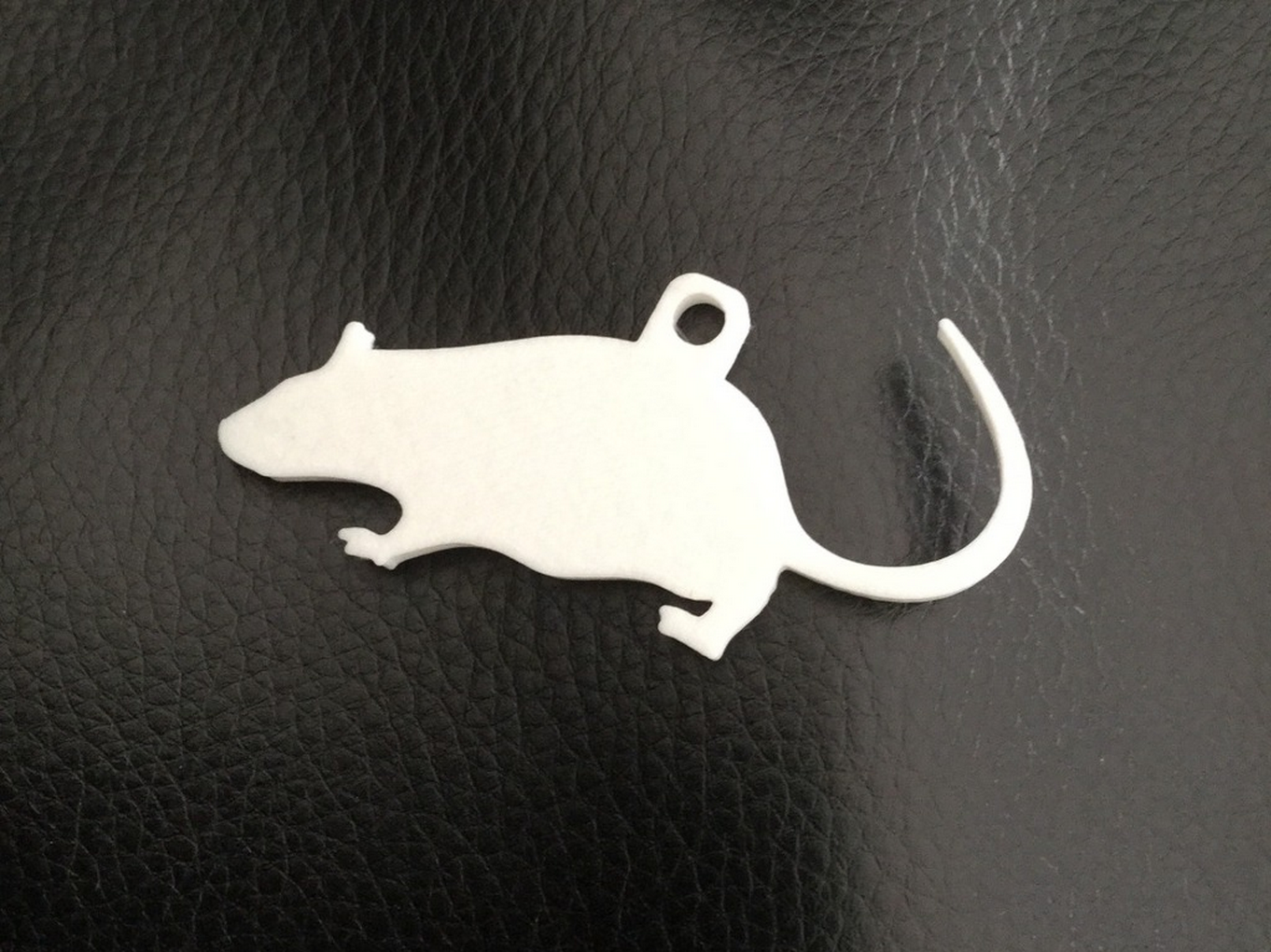 Free STL file Cute Rat Keychain・Object to download and to 3D print・Cults