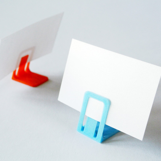 Free STL file Card stand 🔧・3D printer design to download・Cults