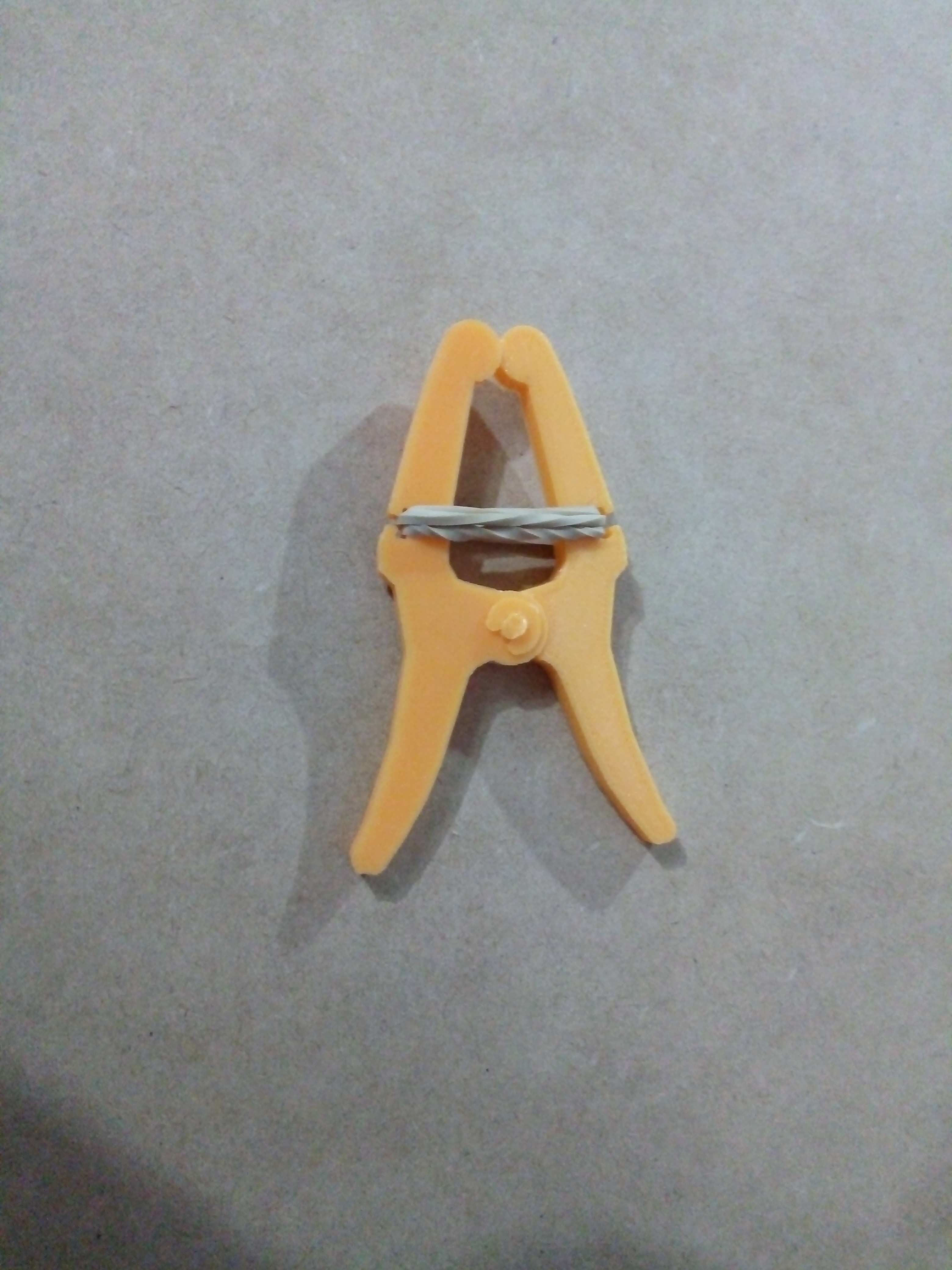 Download STL file Pinzas (clamp) con banda elástica • 3D printing model ...