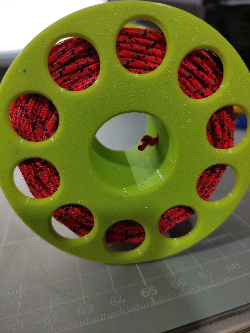 STL file Diving spool reel・3D printable model to download・Cults