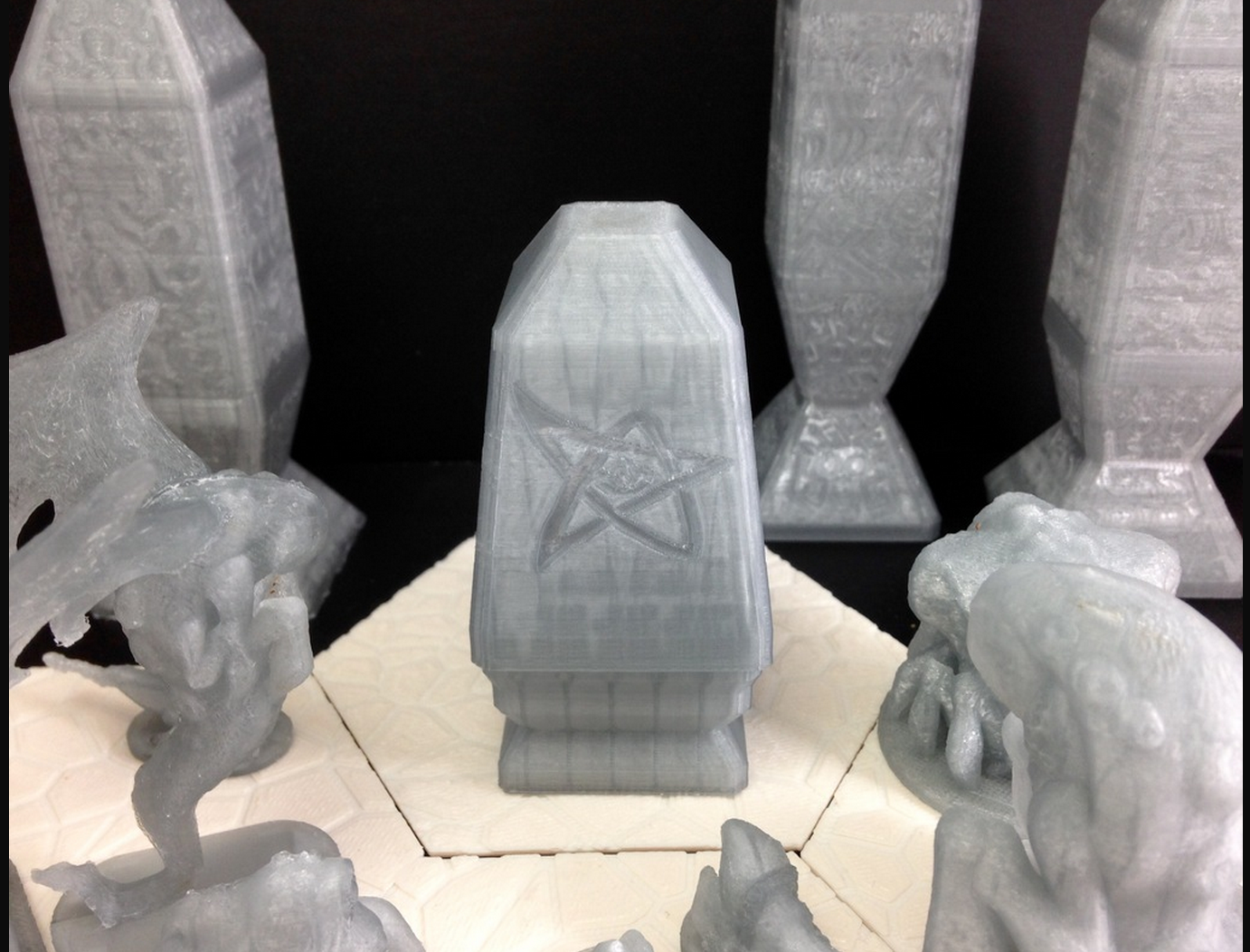 Free STL file Elder Sign Nightlight・3D printable design to download・Cults