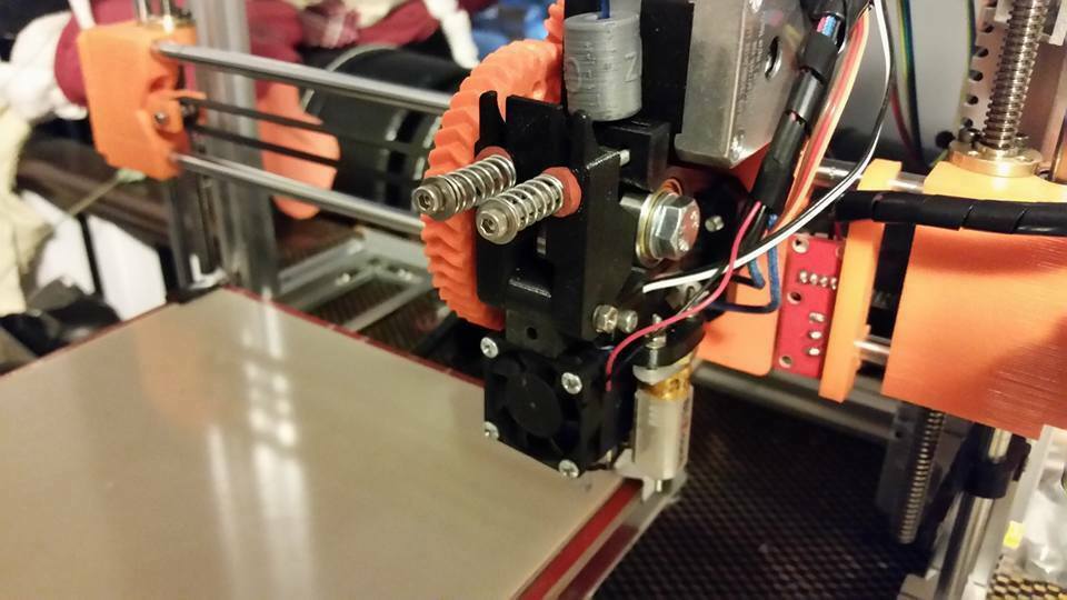 Free 3D file E3D V6 Wades Extruder - BL Touch Mount 🧞‍♂️・3D print ...