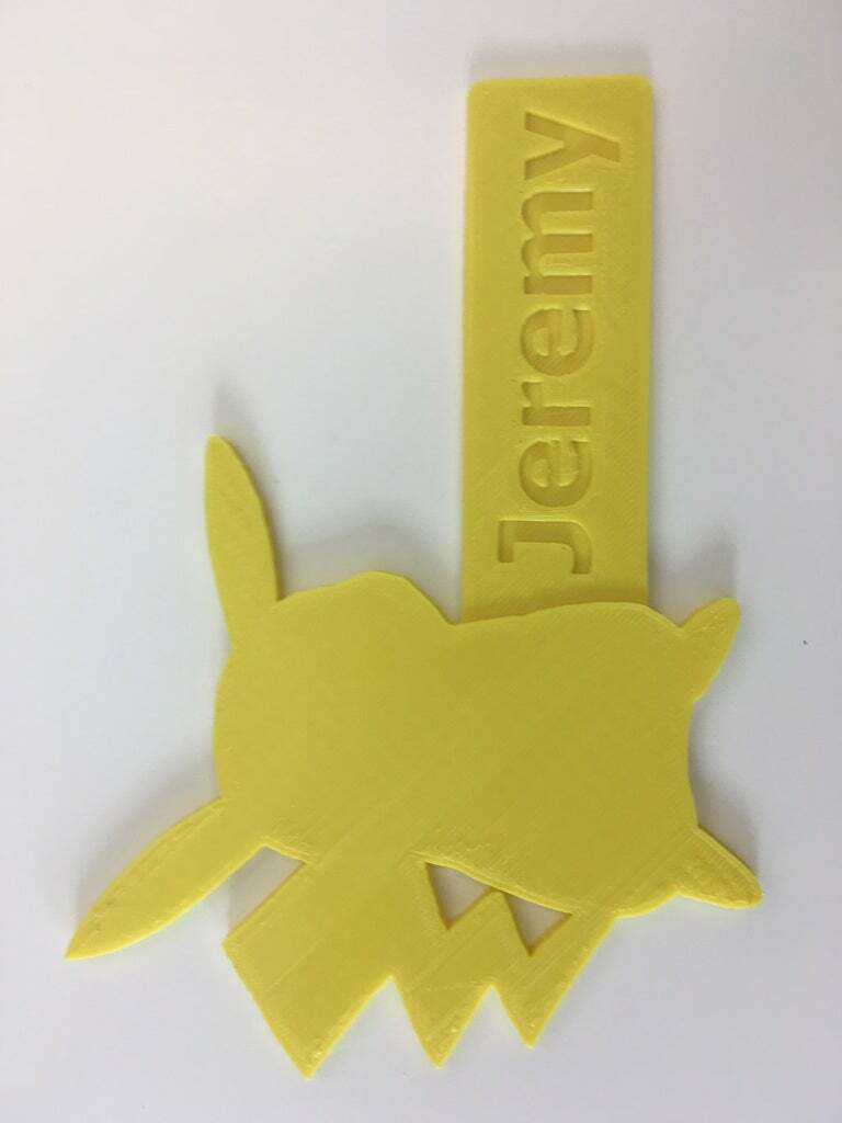 Бесплатный STL файл Simple Pikachu Nameplate・3D-печатный объект для ...