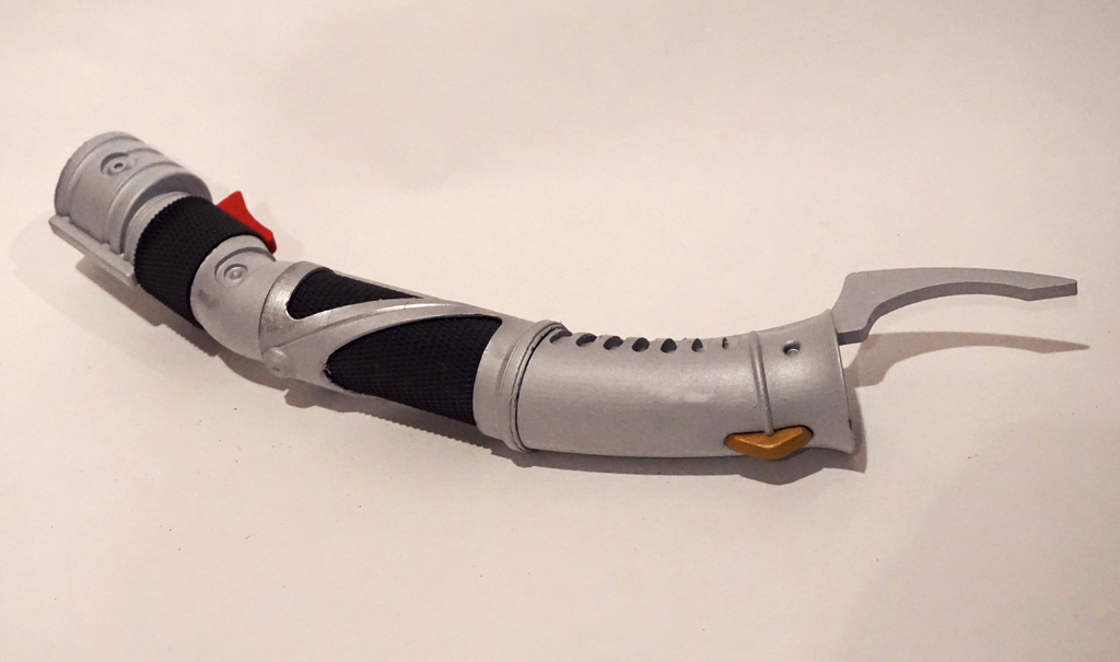 Free 3D file Count Dooku's Lightsaber ・3D print design to download・Cults