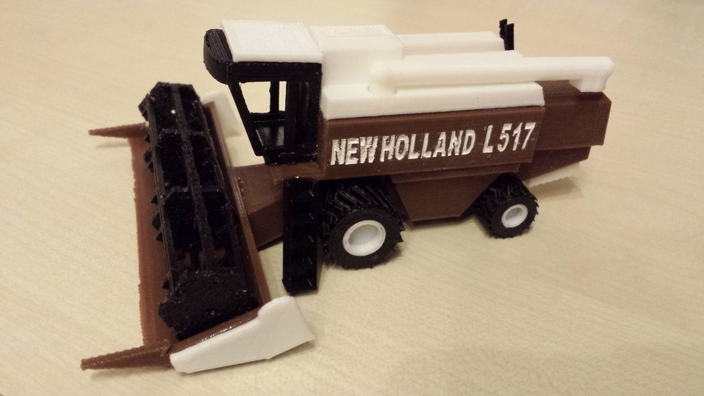 Free 3D file Combine Mähdrescher Teil1 NEW HOLLAND L517・3D printer ...