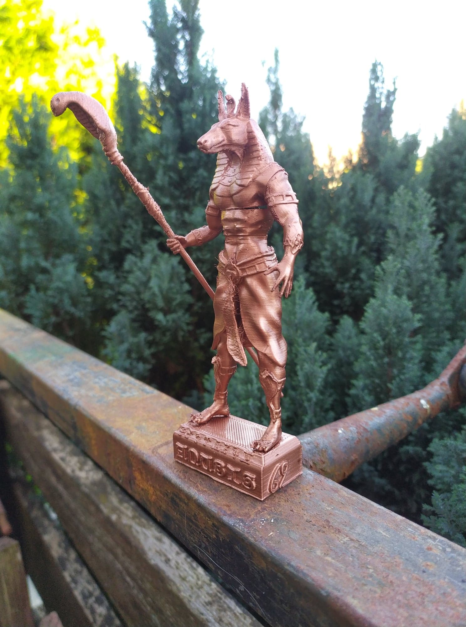 Archivo STL gratis anubis・Plan imprimible en 3D para descargar・Cults