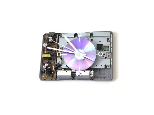 Free STL file Playstation 1 | Wall Clock・3D printing idea to download・Cults