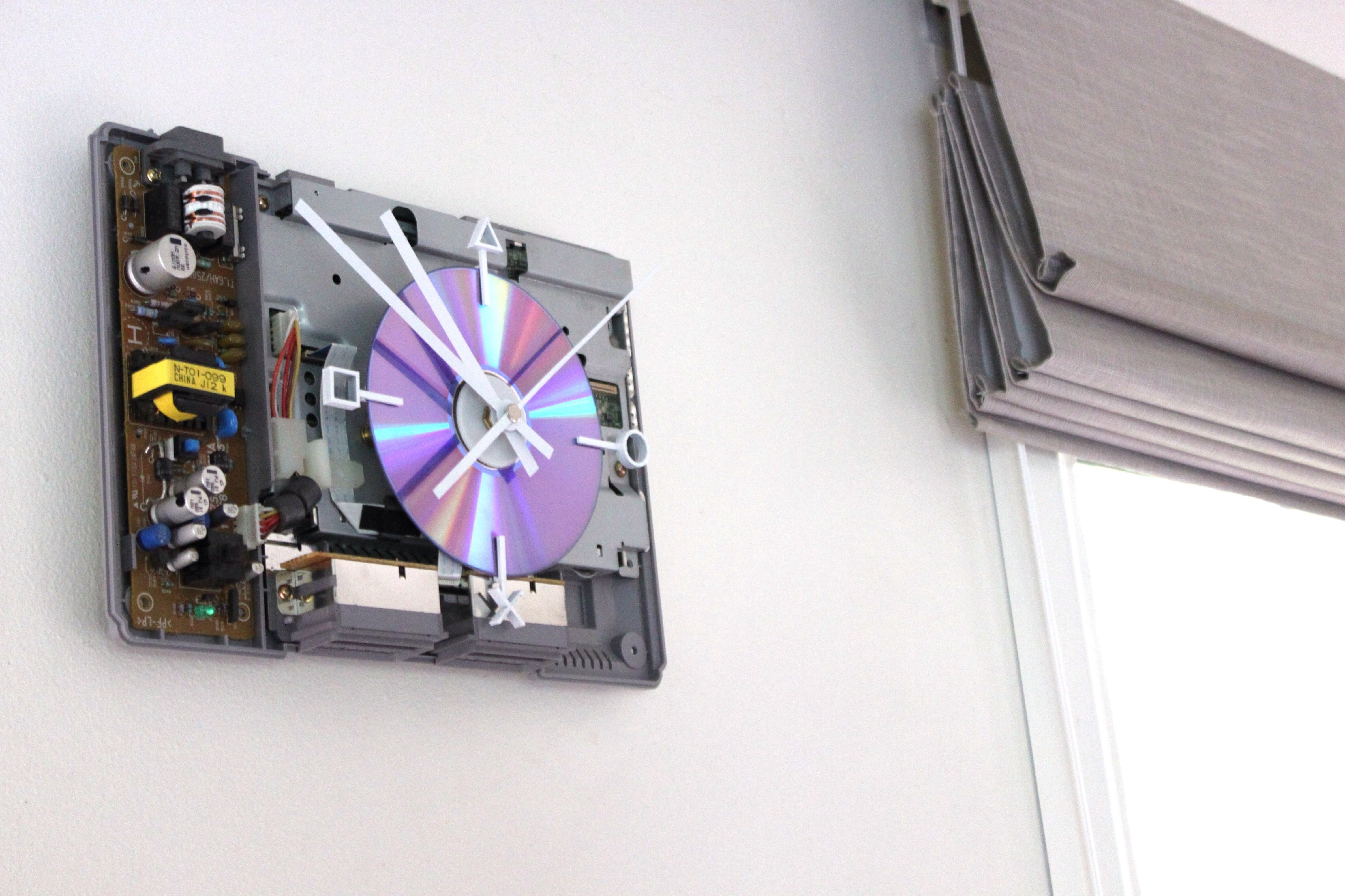 Free STL file Playstation 1 | Wall Clock・3D printing idea to download・Cults