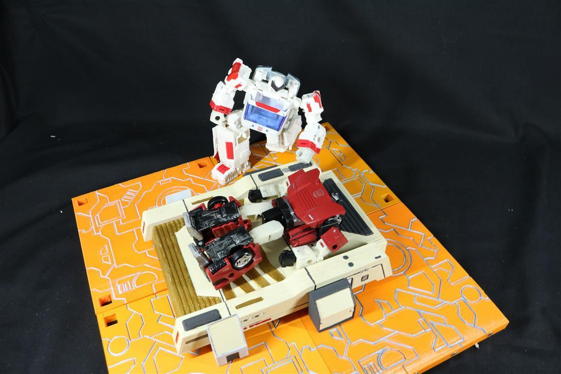 3D file Autobot Medical Bed from Netflix WFC Siege ⚕️・3D printer model ...