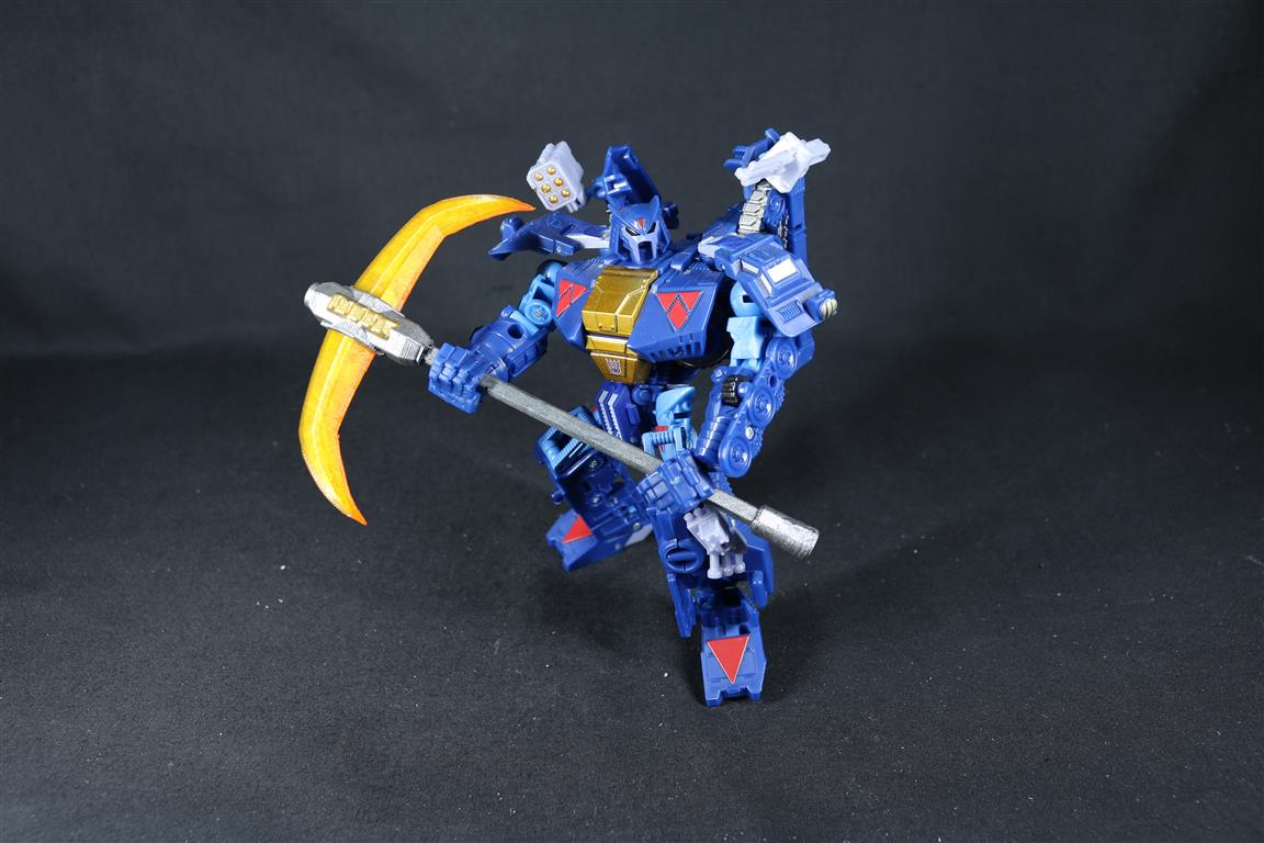 3D file Transformers Megatron's Mining Pick Axe 🤖・3D printing template ...