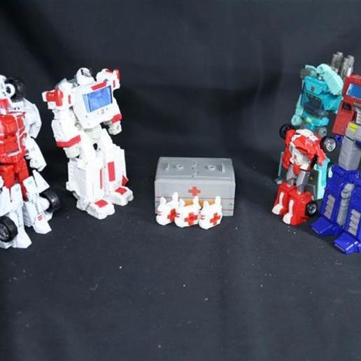 Download free 3D printer files Transformers Medical Cargo Crate ・ Cults