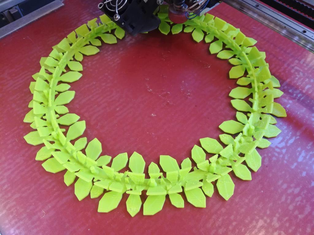 Free STL file Maker Christmas wreath・3D printing model to download・Cults