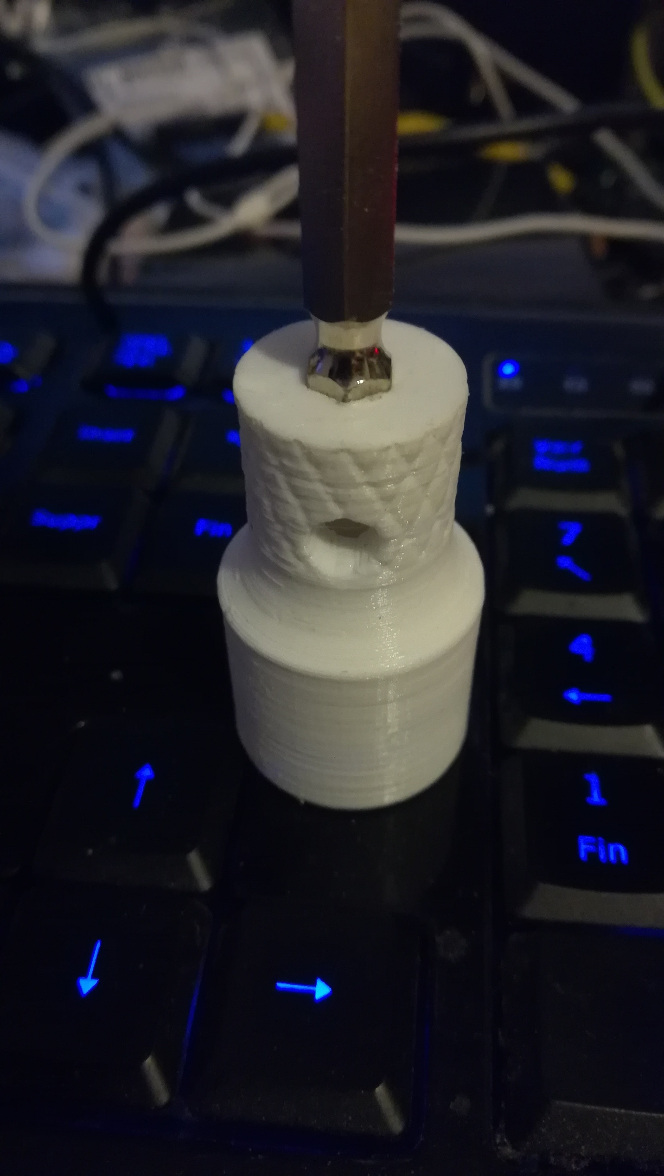 Free STL file 16 mm diameter socket for BNC plug・3D printer model to ...