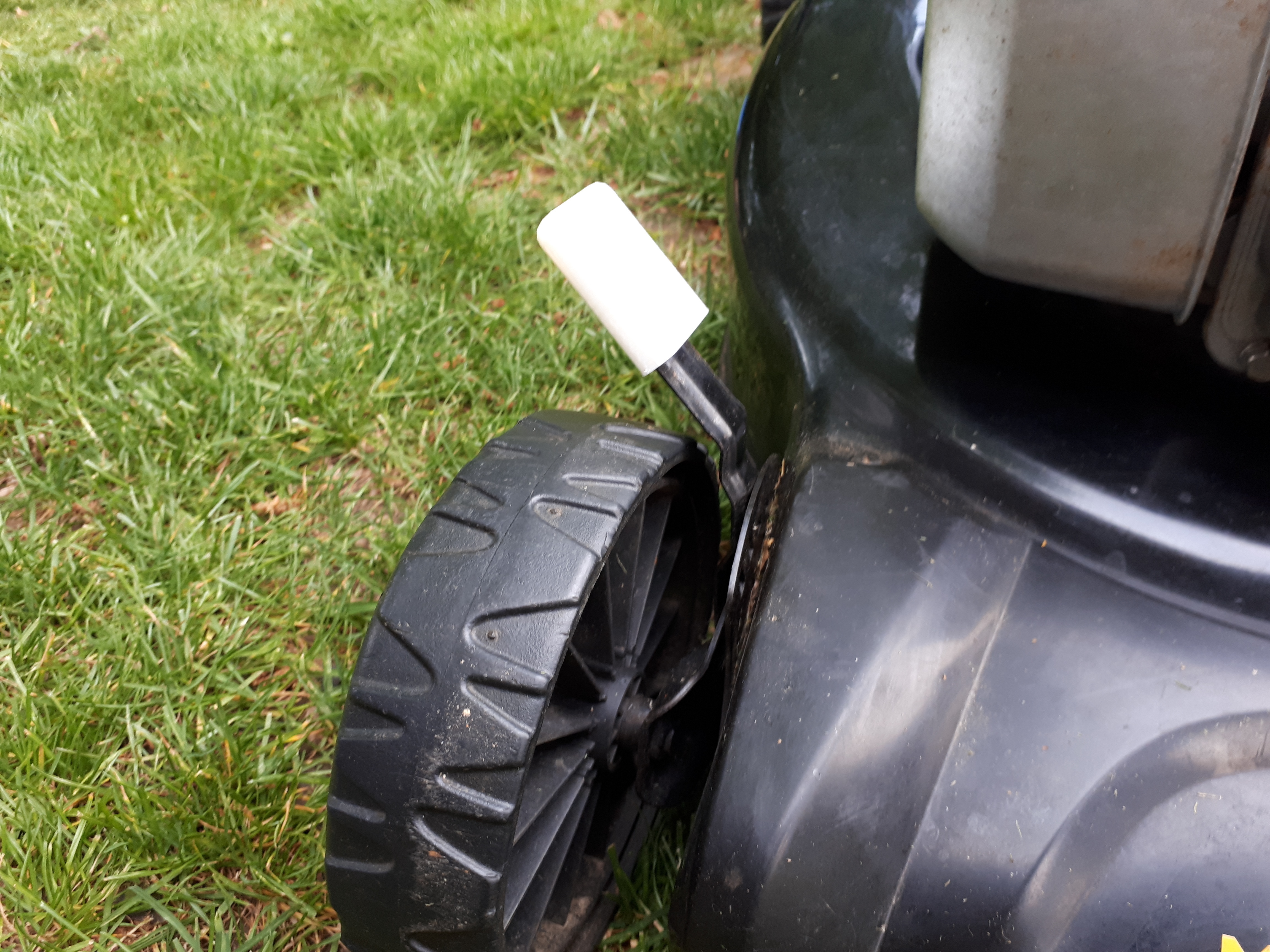 Бесплатный STL файл McCulloch lawn mower control bar guard 🎛️・3D-печать ...