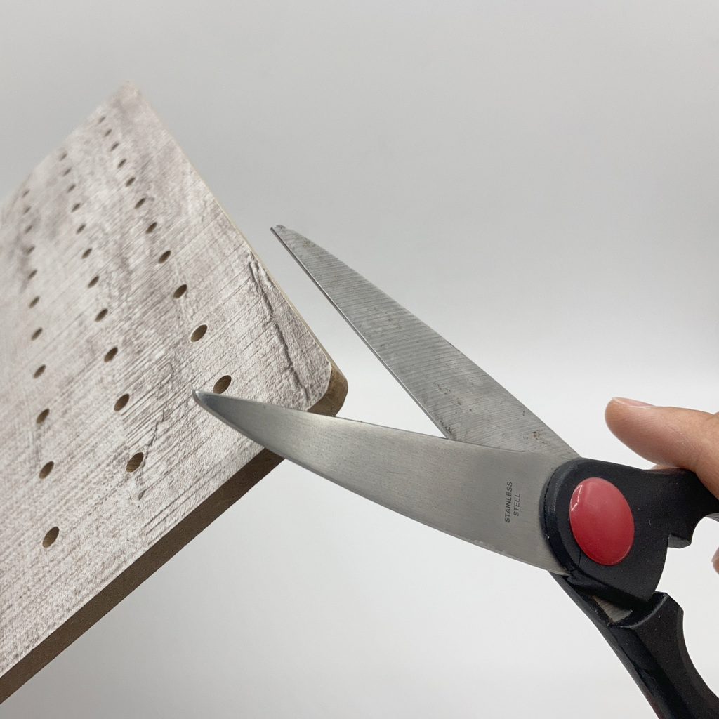 Free STL file JPN Pegboard Wall Mount with Stapler or Screws V2 🏢・3D ...